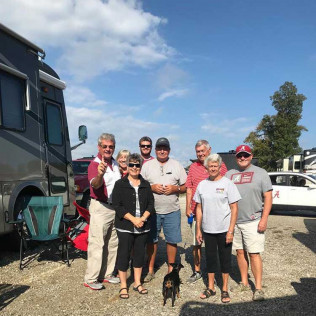 Overnight RV Camping & Parking | Bama RV Station | RV Campground, RV ...